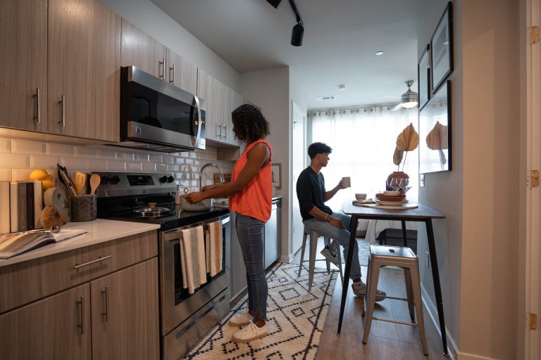 Luxurious Charleston, SC Student Apartments | Summit Place